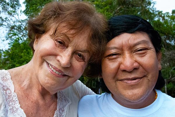 Groundbreaking photographer who fled Nazi persecution awarded top ...